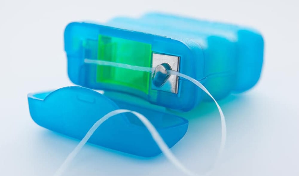 How to Floss with Braces – Best Practices - MyOrthodontist